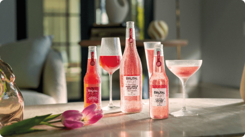 Brutal Fruit Spritzer Strawberry Rouge | Brutal Fruit